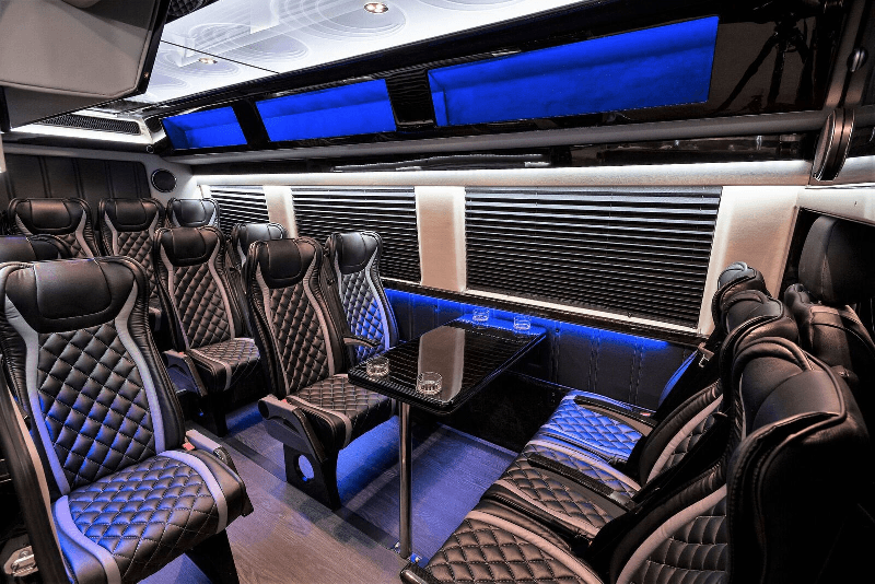 Your Ultimate Guide to Luxury Bus Travel - Wanderu