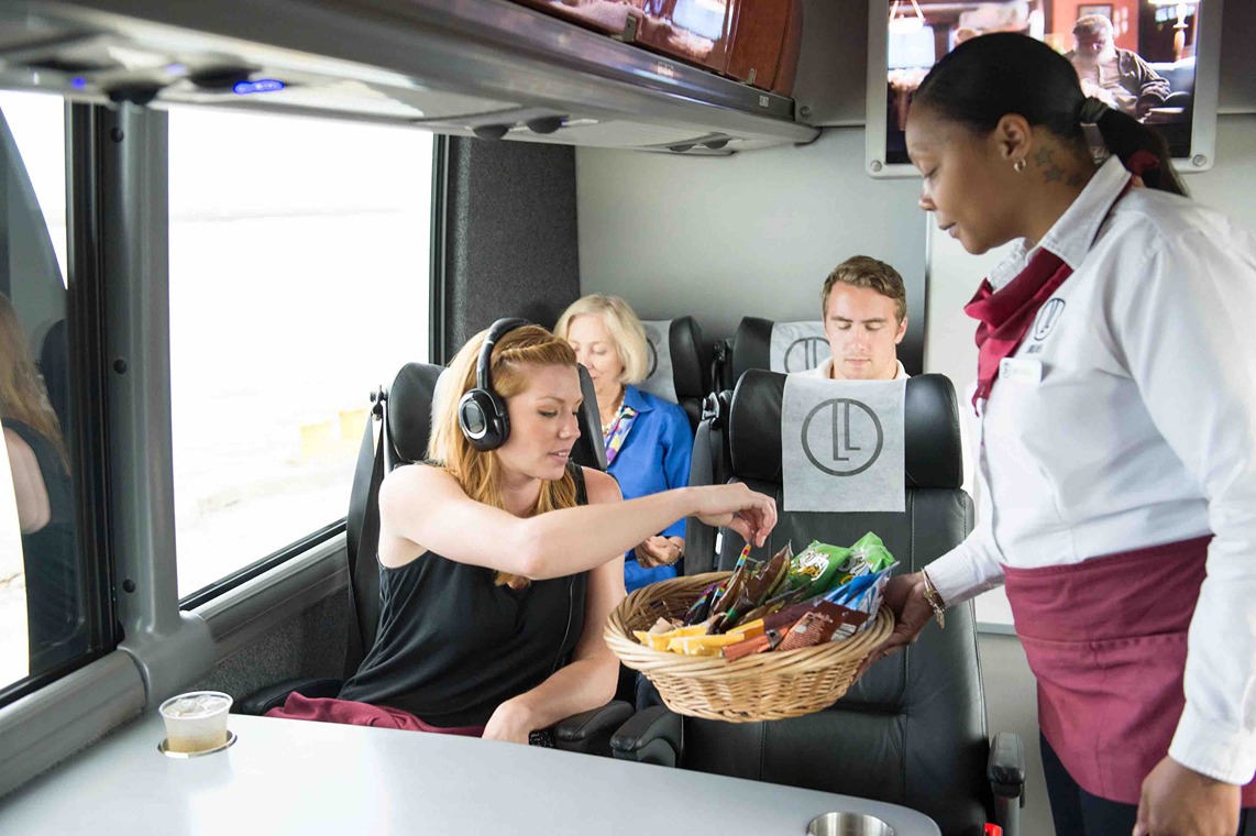 Luxury Bus Travel Between Boston and New York | Wanderu