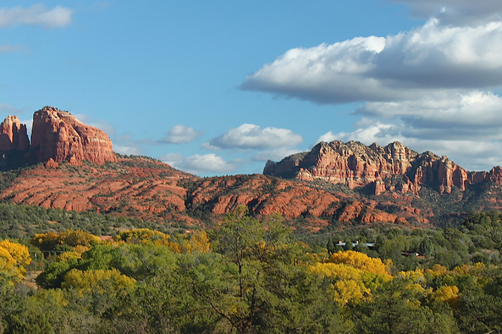 The Best Fall Foliage Train Routes in North America - Wanderu