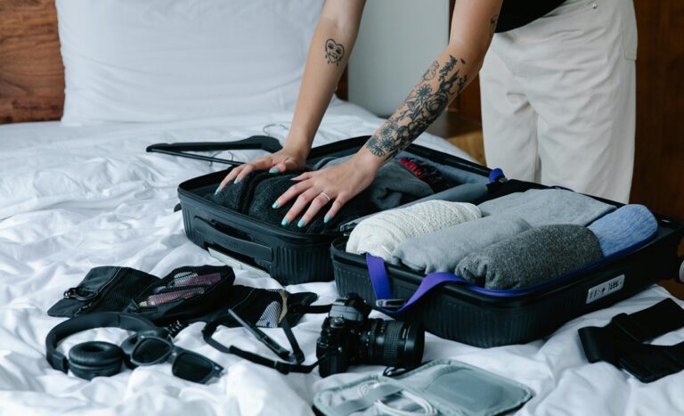 The Ultimate Guide to Packing for a Bus Trip | Wanderu